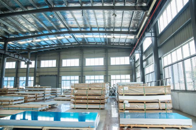 China Wuxi Xinfeituo Metal Material Co., Ltd. factory production line